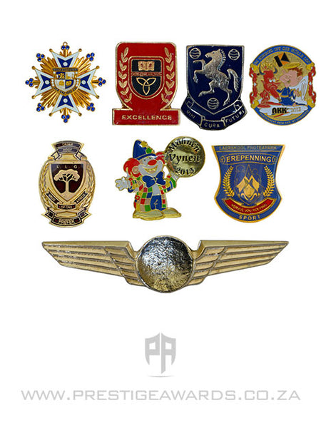 Traditional cast Logo Badge – Prestige Awards